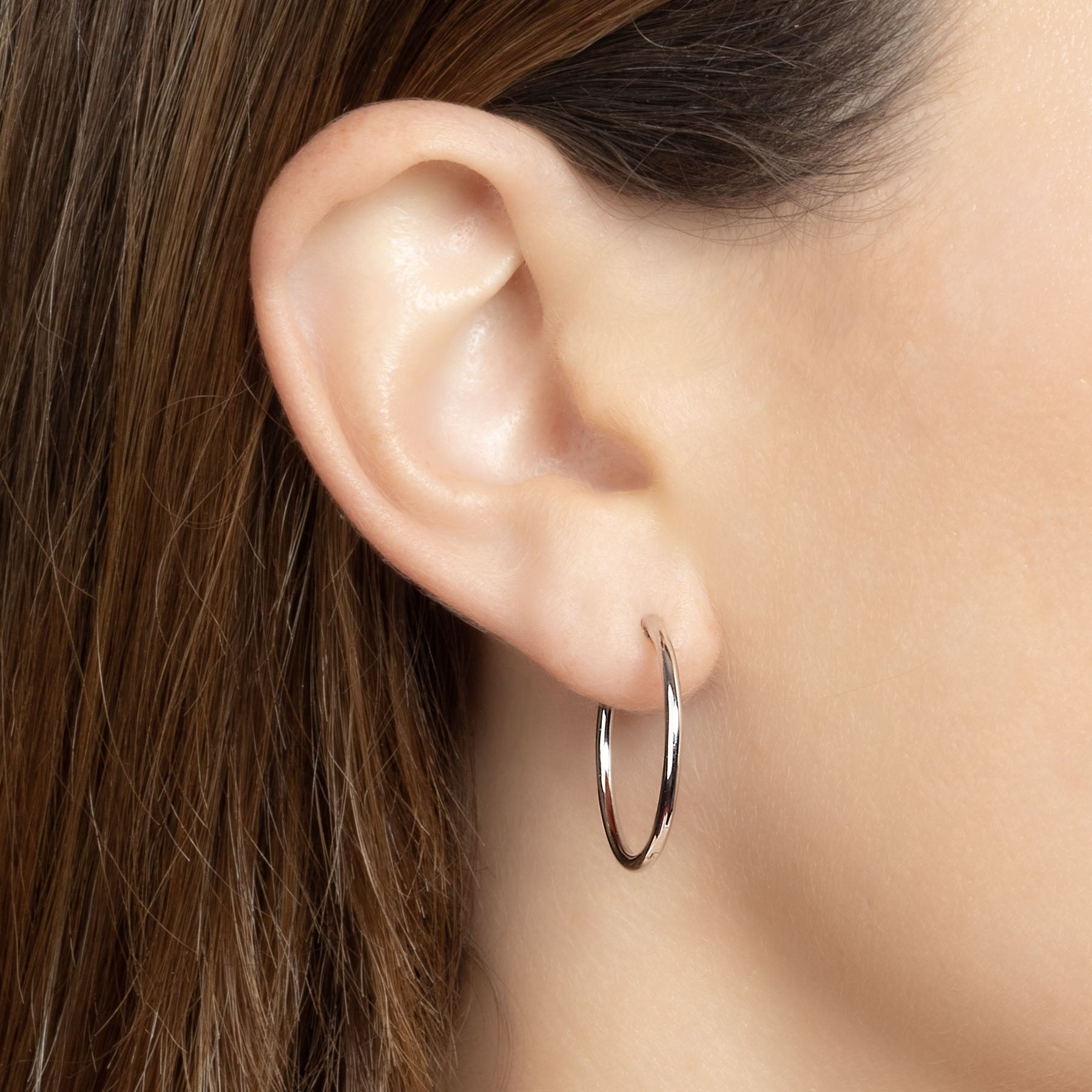 Slim Hoop #2 - 14k White Gold – The Last Line